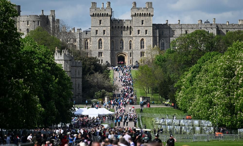 Take That, Katy Perry and more entertain 20,000 at…