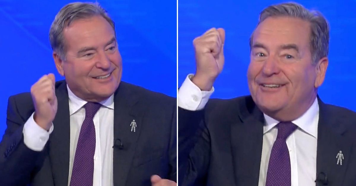 Jeff Stelling dances on Soccer Saturday for final time…