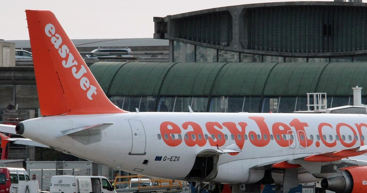 EasyJet flight from London Stansted makes emergency…