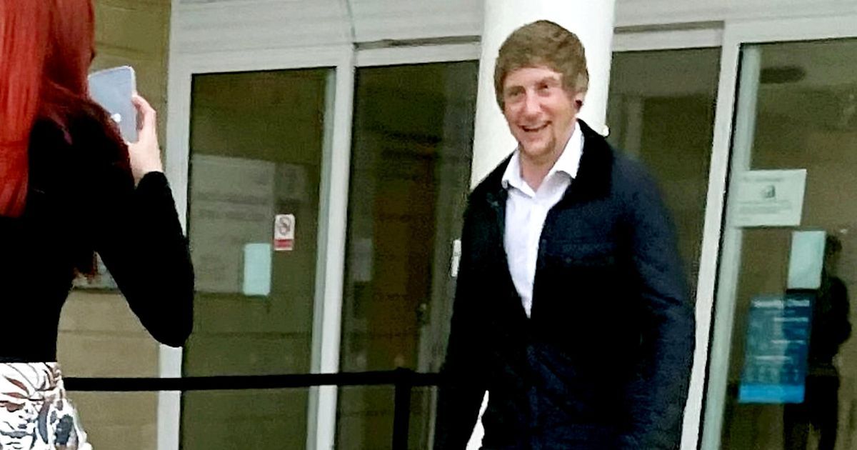 Man dances outside court after he avoids jail for…