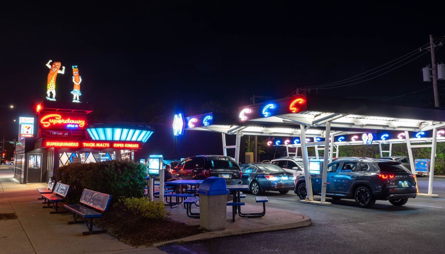 Superdawg at 75 — the iconic Chicago eatery remains a…