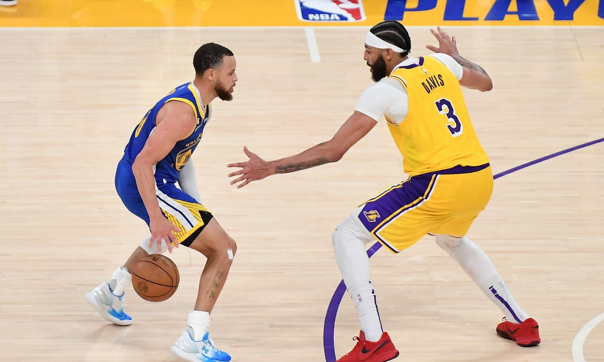 LeBron James: Anthony Davis is ‘the best defensive…