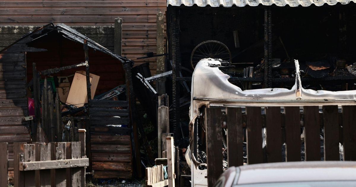 Residents hear 'massive bangs' after caravan…