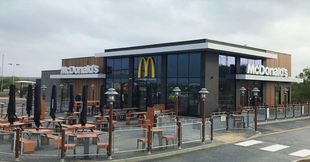 24 hour McDonald s Drive thru Opens At Notts Services 24-hour-mcdonald-s-drive-thru-opens-at-notts-services
