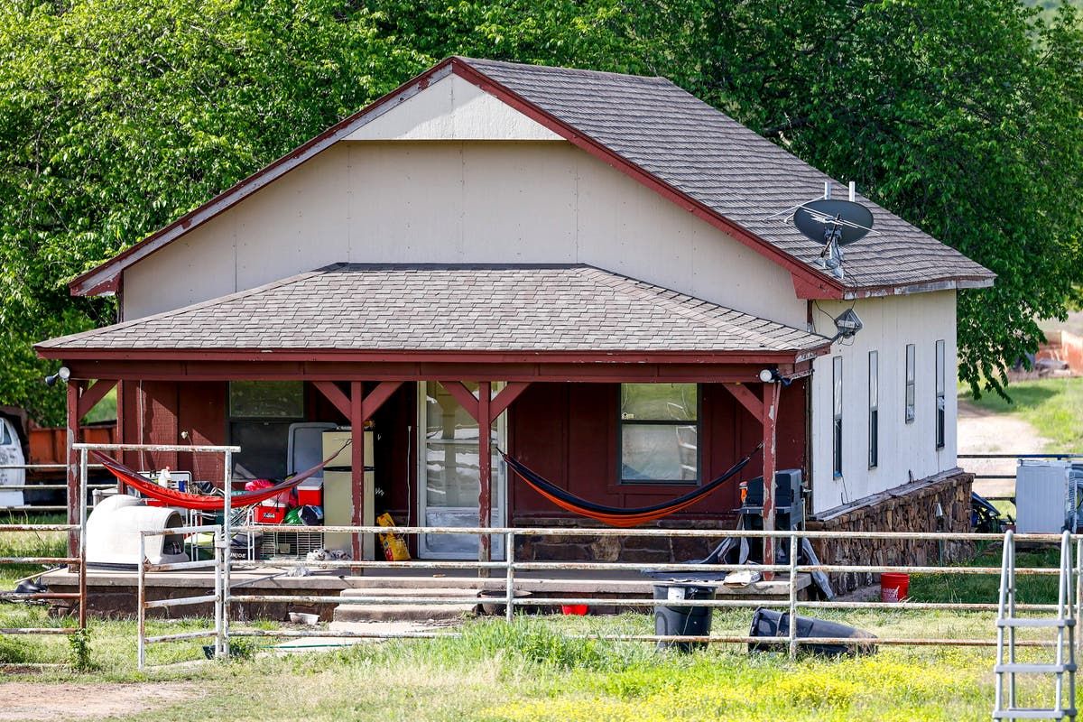 32 phones ‘linked’ to Henryetta murder-suicide crime…
