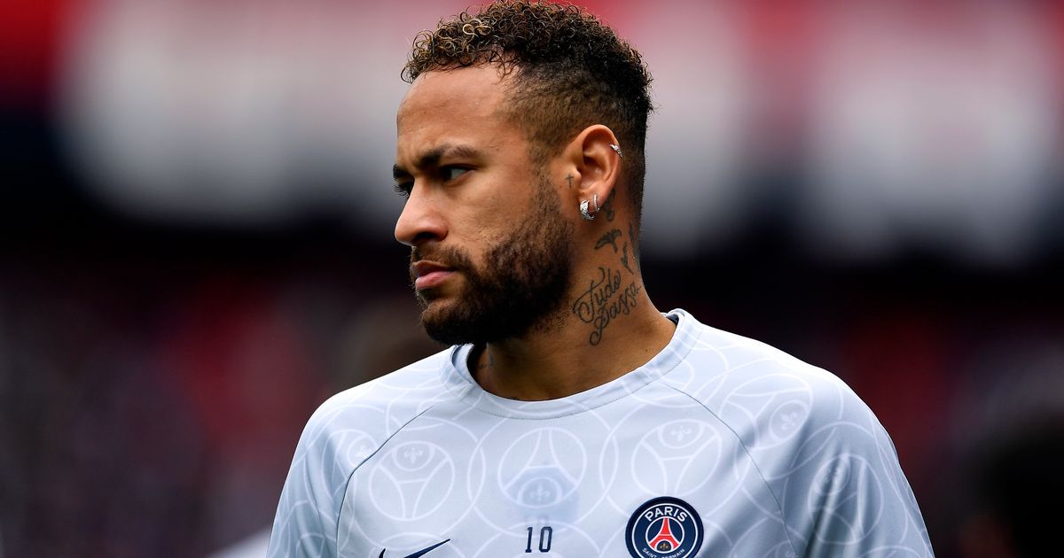 Neymar urged to make shock Arsenal transfer over…