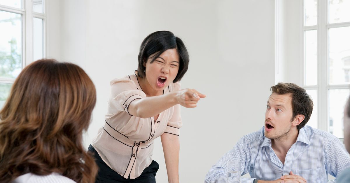 Employee's epic response to sweary rant from 'bully'…