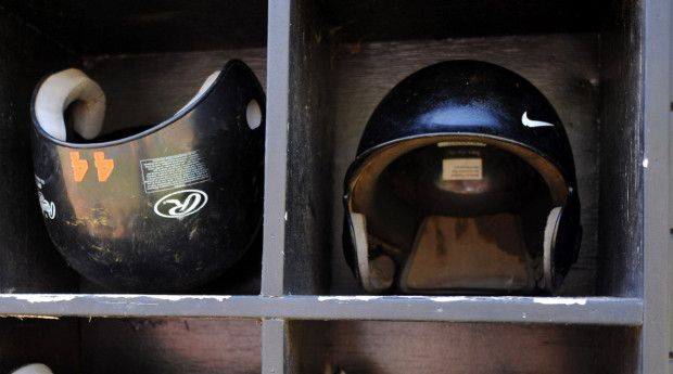 Sports Illustrated - Longtime College Baseball Coach… Sports Illustrated - Longtime College Baseball Coach…