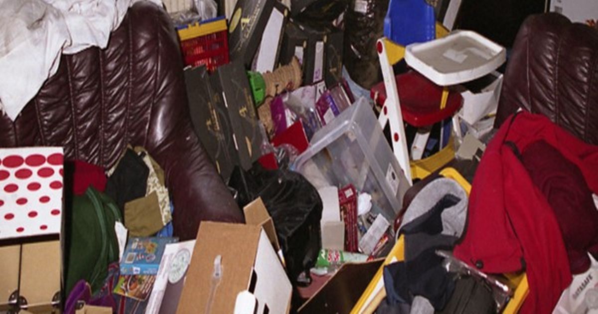 Falkirk charity helps people with hoarding disorder…