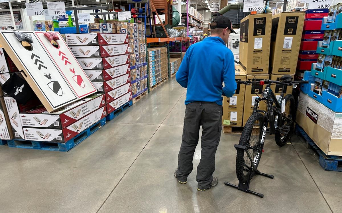 Retail sales up 0.4% in April from March, buoyed by…