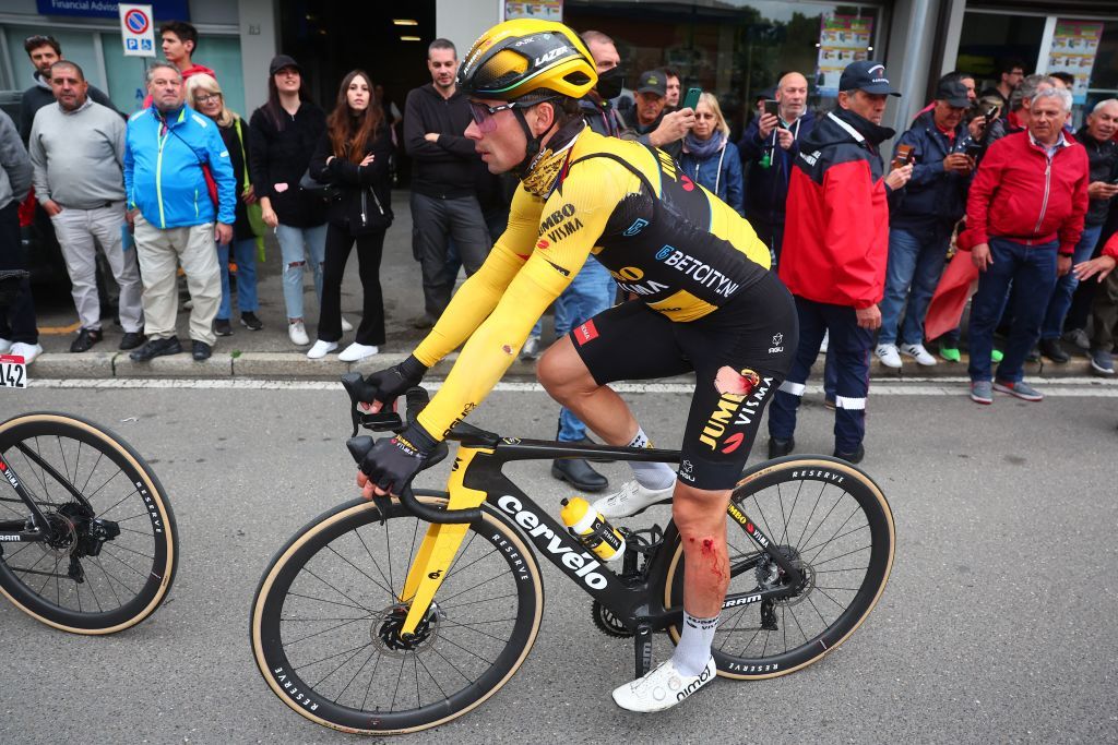 Primoz Roglic 'a couple of grams lighter' after flesh…