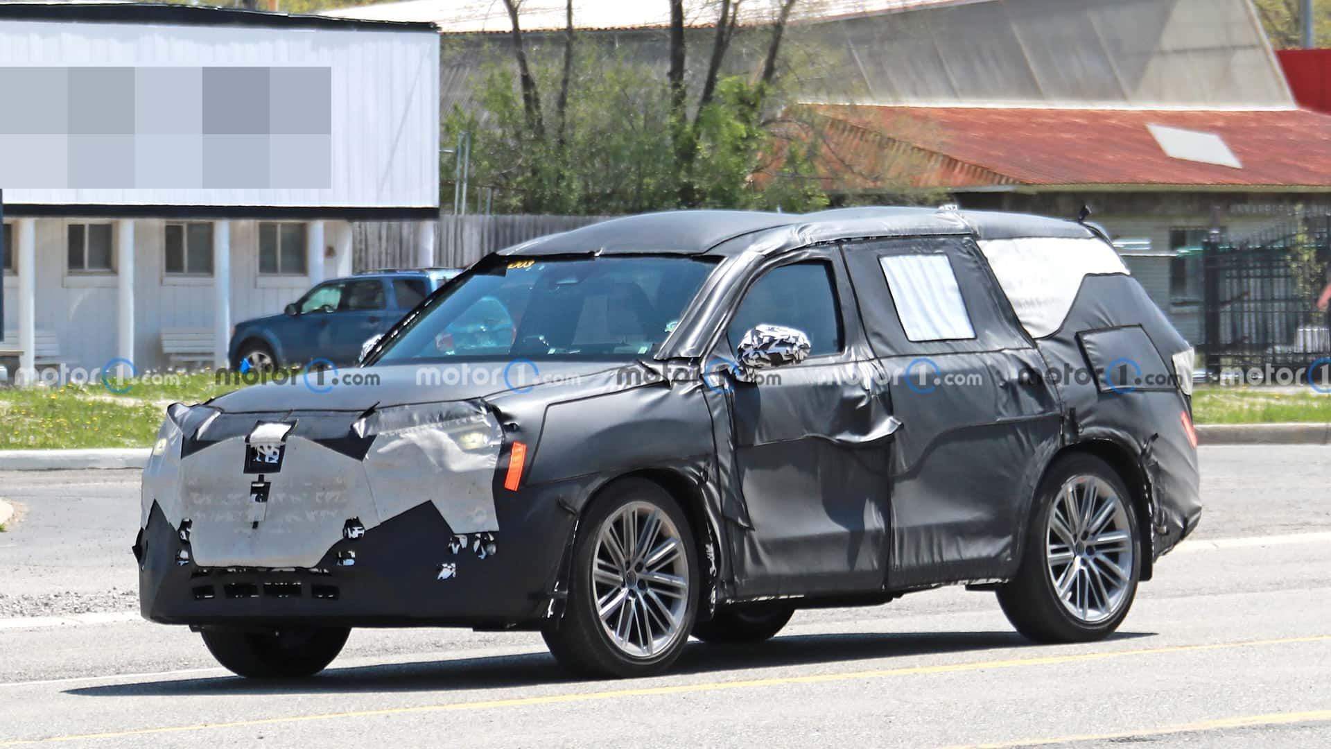 Lexus TX SUV Spied For The First Time As Posh Toyota…
