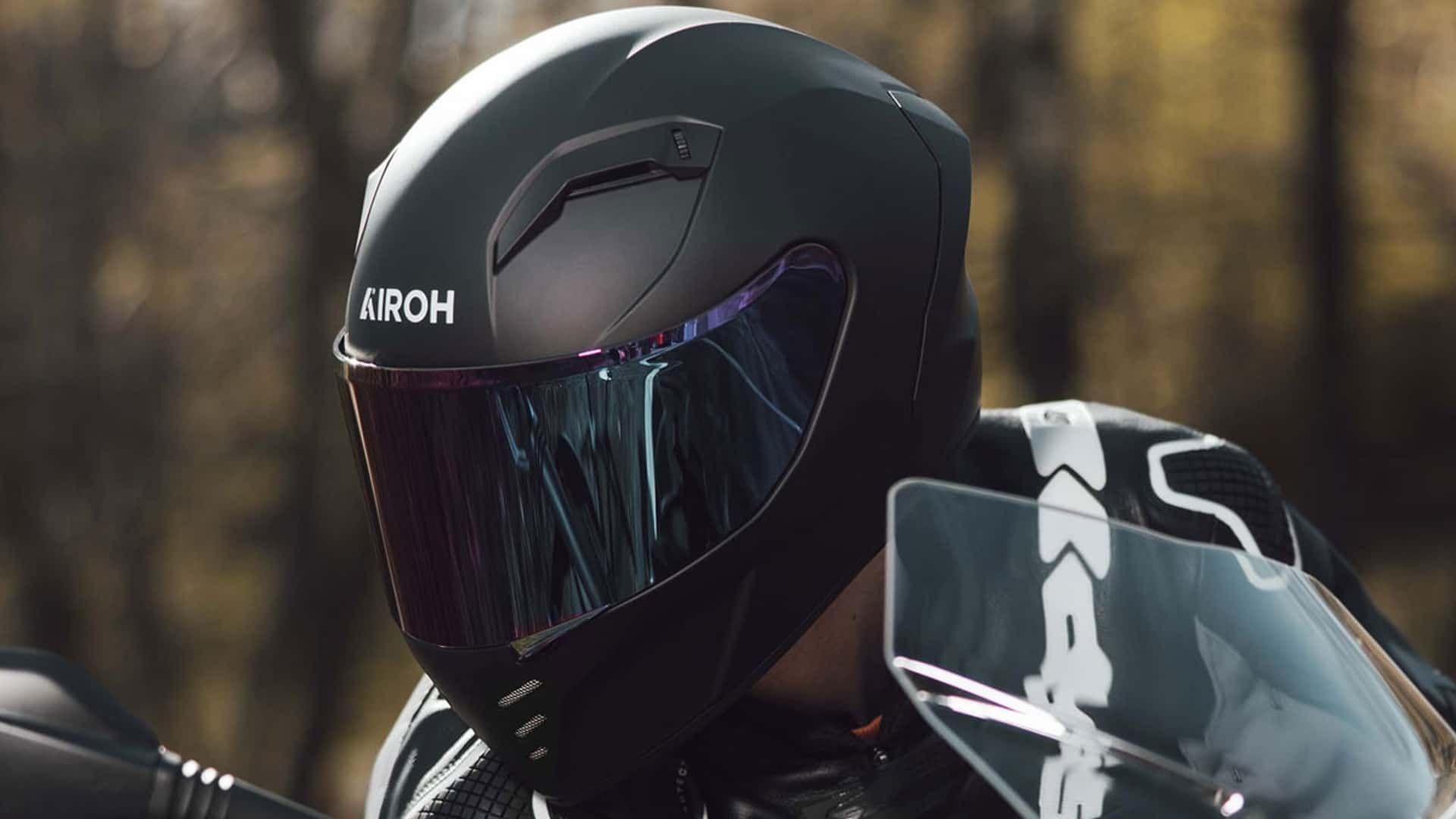 Italian Helmet Brand Airoh Presents The Connor…