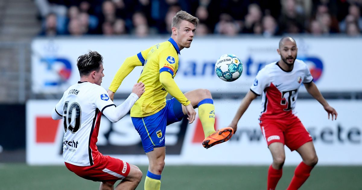 Who is Taylor Booth? Inside USMNT midfielder's…