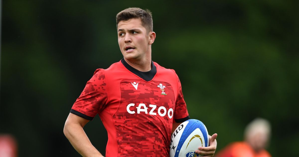 The strong-looking Wales XV of stars Warren Gatland…