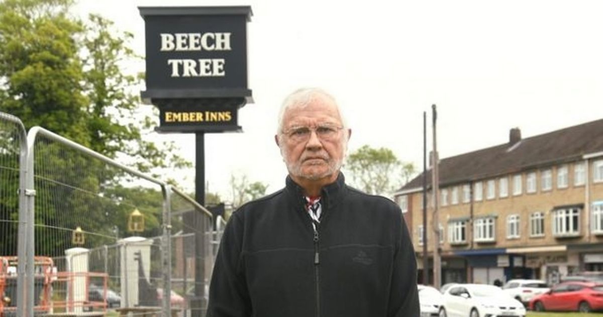 Pensioner, 82, barred from favourite pub of 20 years…