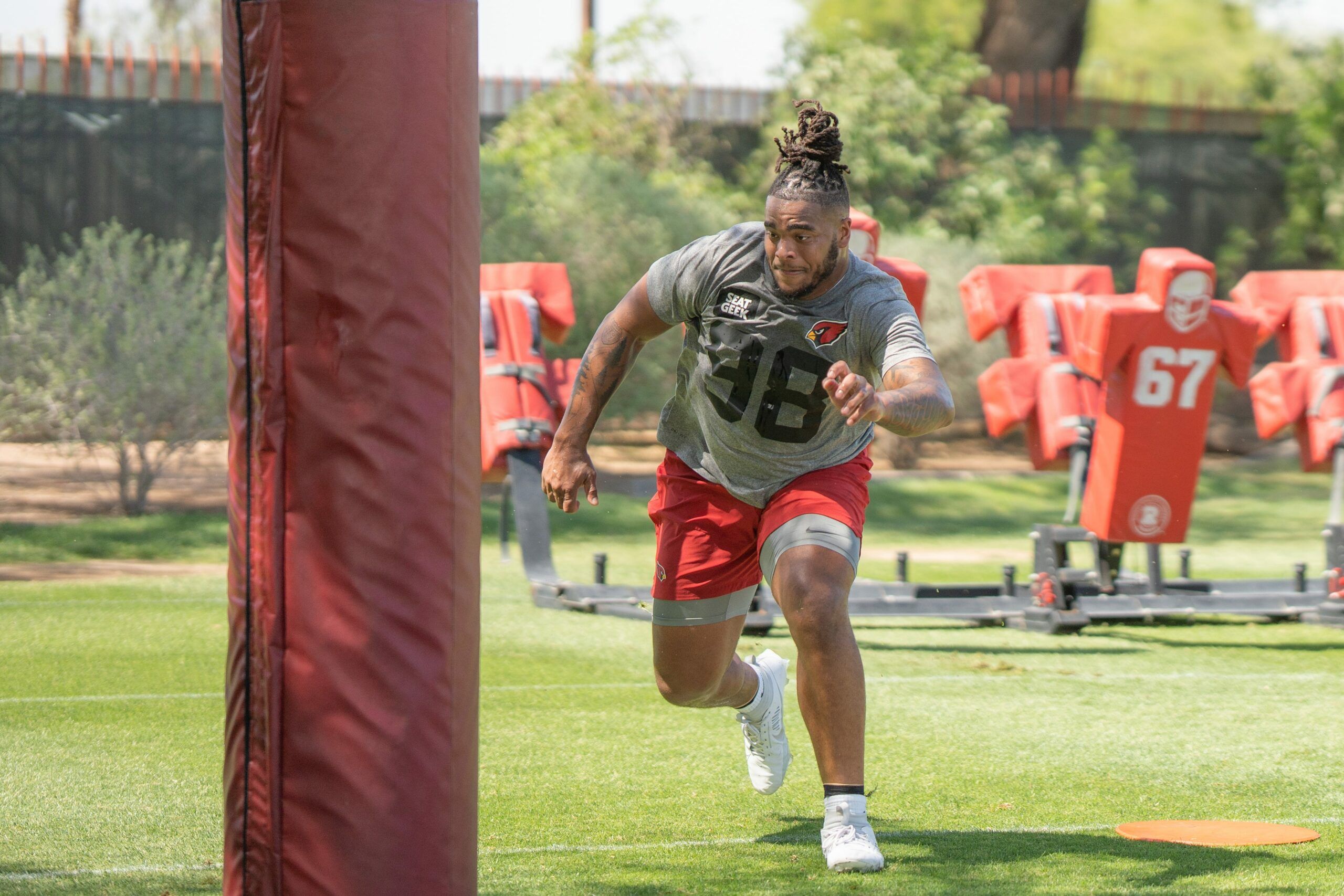 Contract details for Cardinals 6th-round DL Dante…