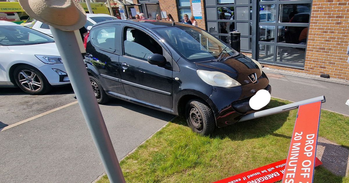 Car smashes into drop-off sign outside A&E as driver…