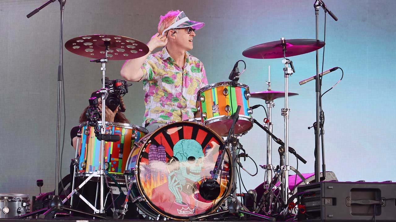 Foo Fighters confirm Josh Freese as new live drummer