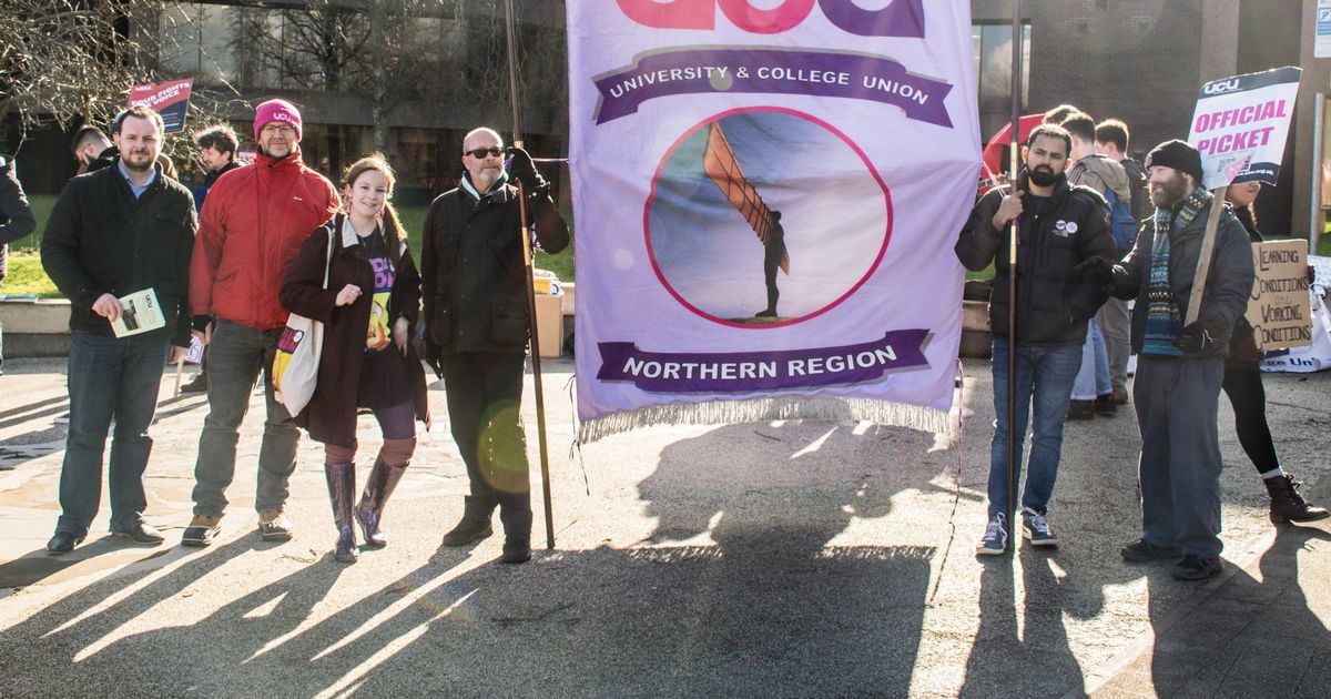 Durham academics continue marking boycott amid pay…