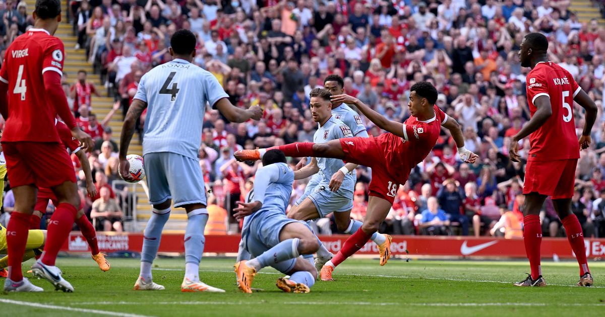 Two ex-Liverpool players slam 'baffling' and 'rubbish'…