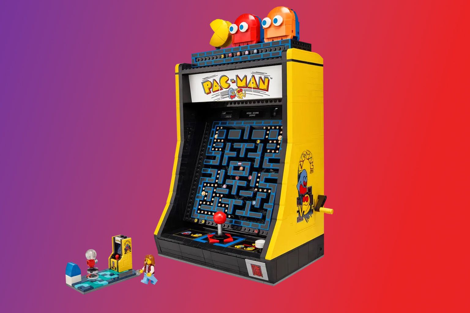 This Lego Pac-Man is a retro dream come true