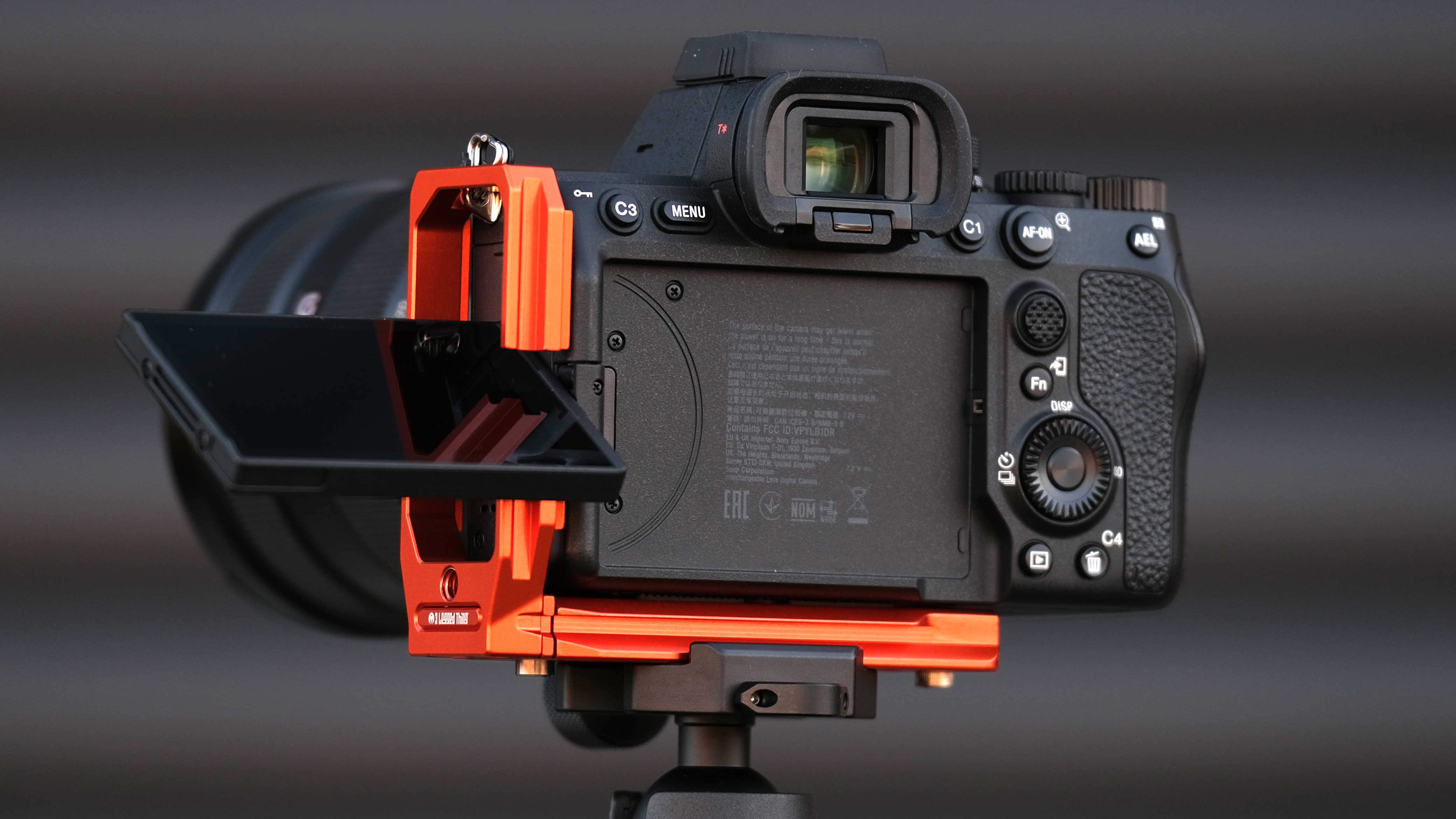 3 Legged Thing launches new L-brackets for Sony and OM…