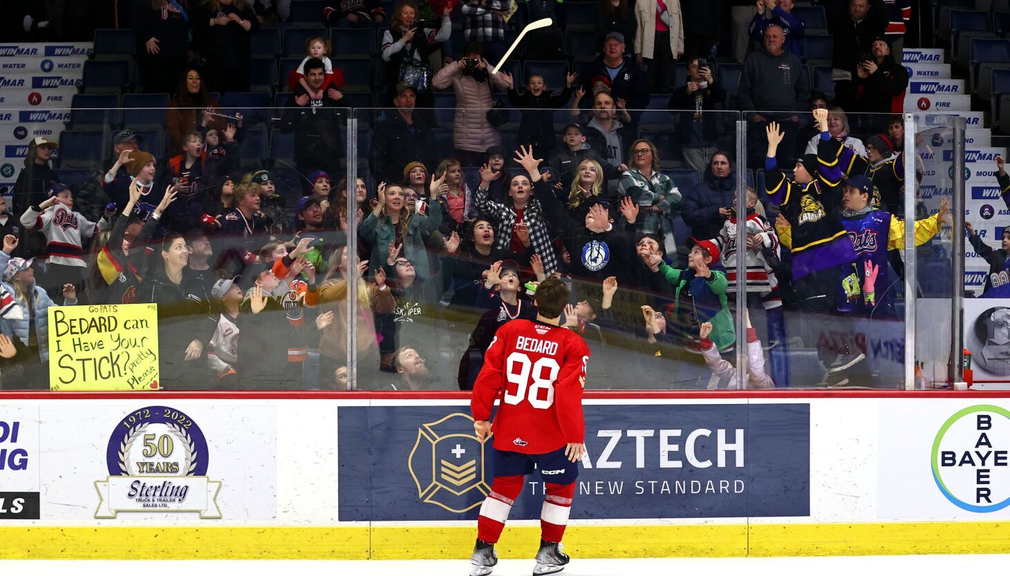 How Connor Bedard ‘mania’ put the Regina Pats on the…