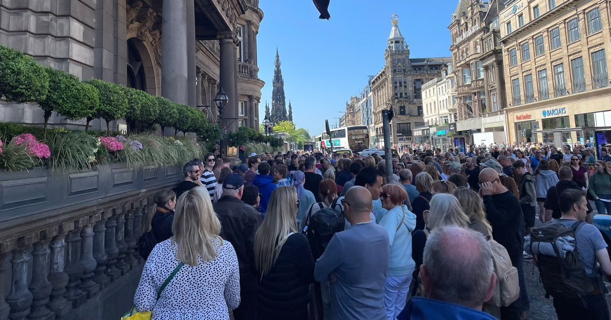 Edinburgh Bruce Springsteen fans swoop on hotel hoping…