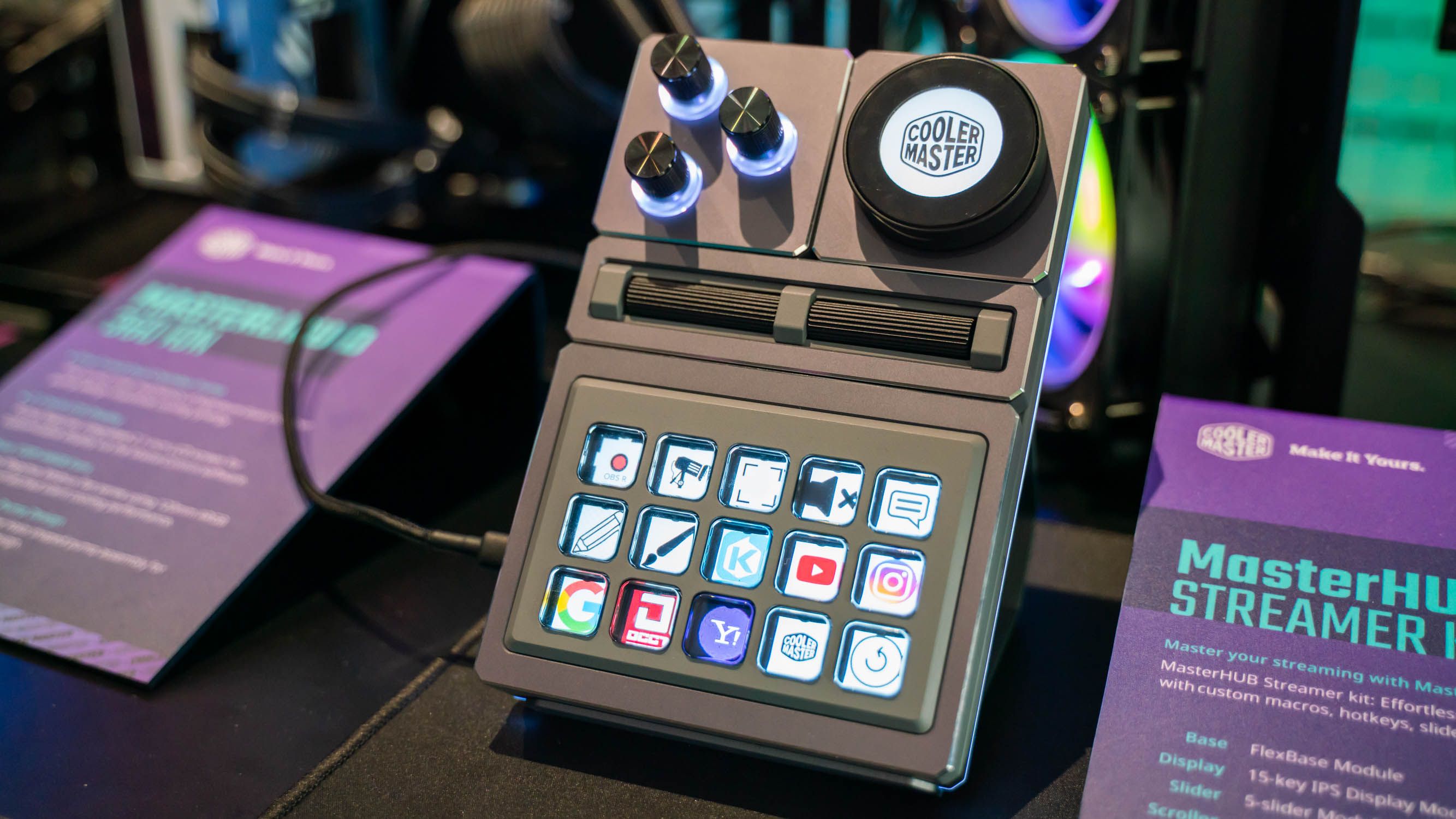 Cooler Master MasterHUB is a modular Stream Deck killer