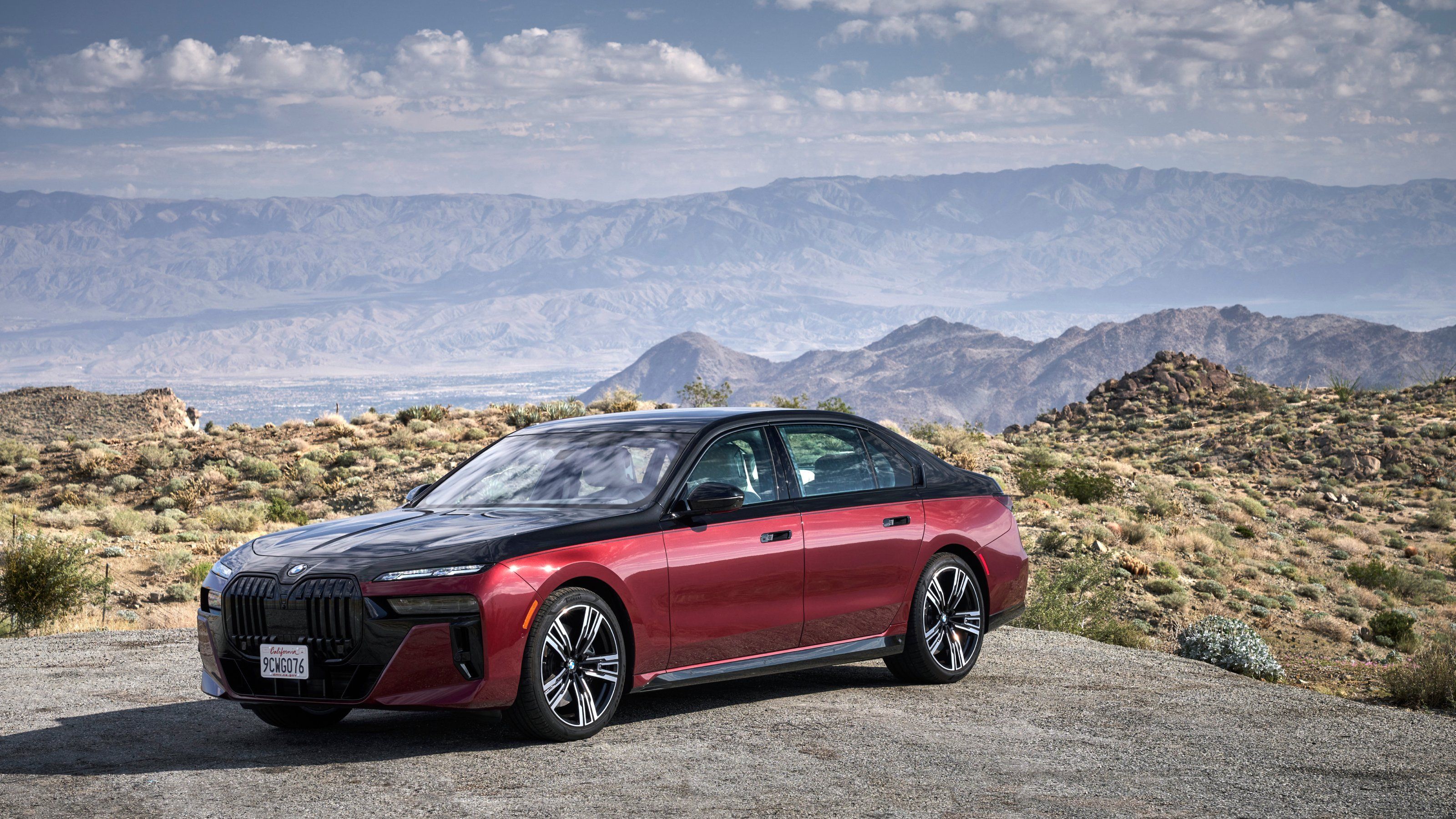 New BMW i7 emphasises passenger comfort and…