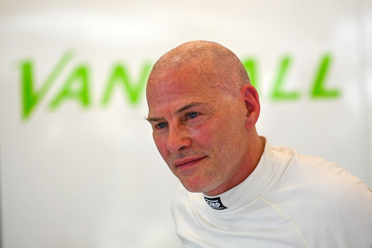 Villeneuve ends WEC campaign with Vanwall after being…