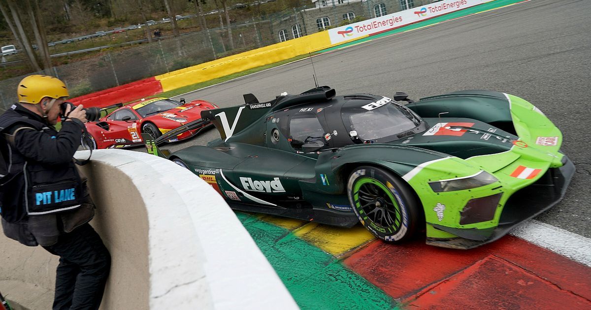 F1 champion lashes out after losing race seat while…