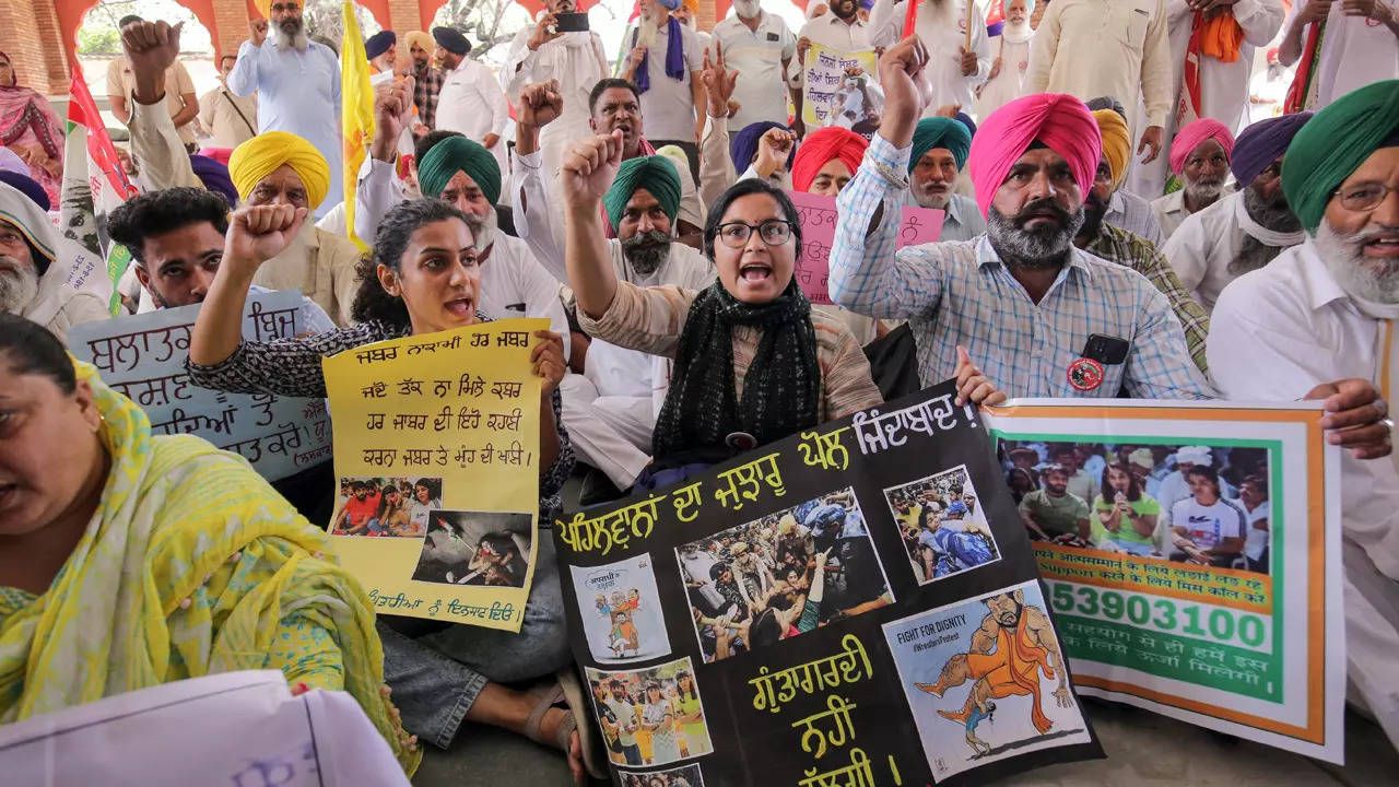 Samyukt Kisan Morcha holds demonstrations in Punjab,…