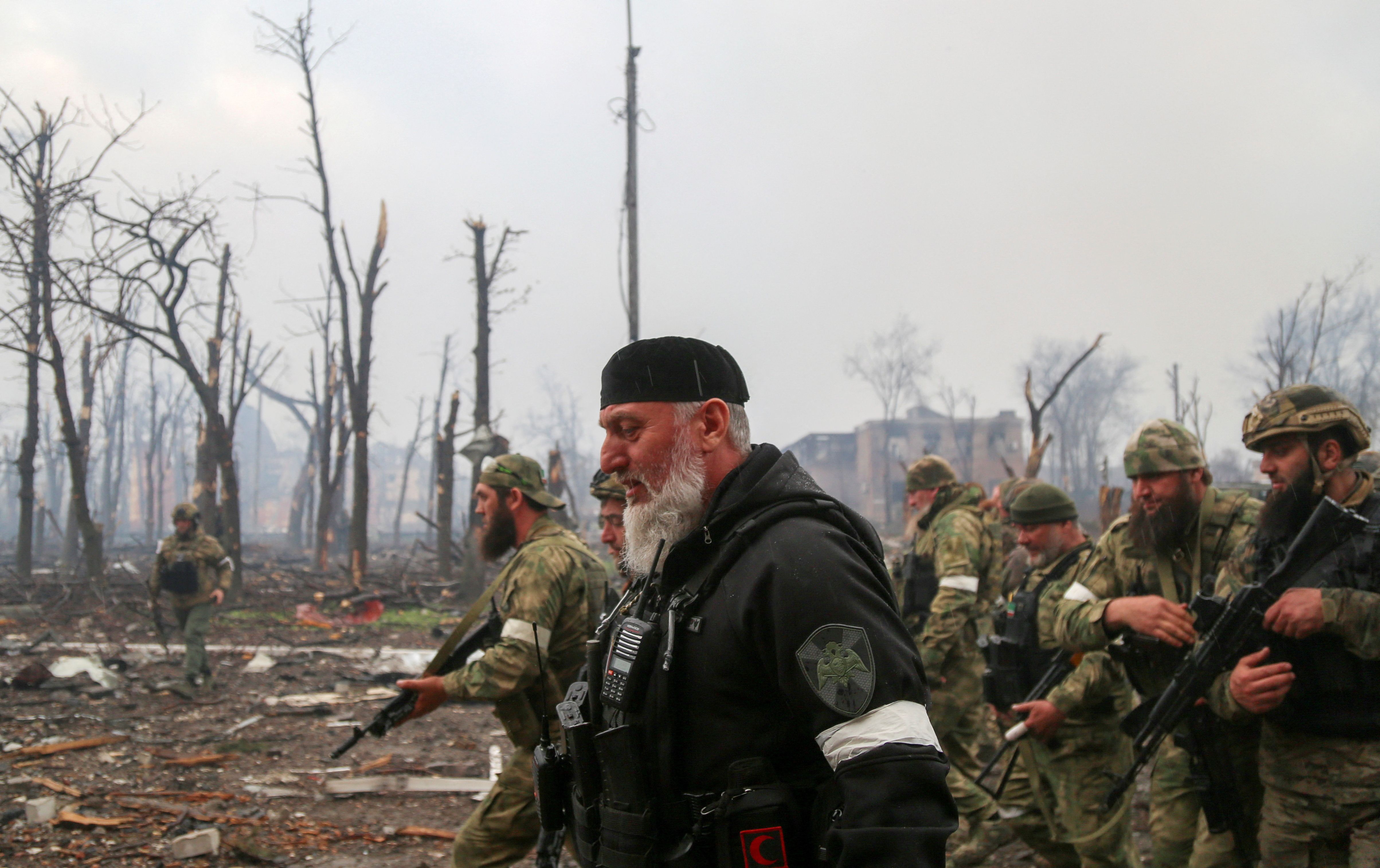'Stop yelling': Top Chechen fighter scolds Russia's…