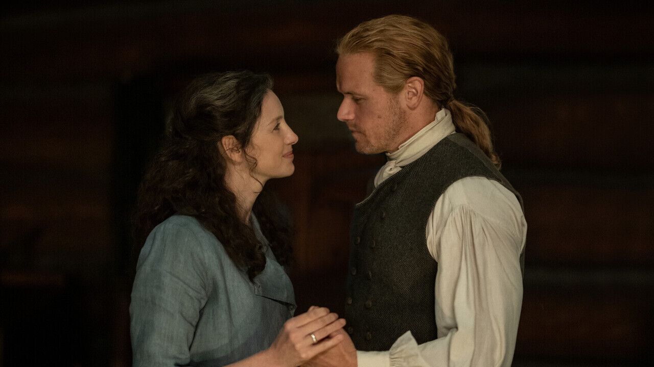 New Outlander Season 7 Scene Reveals Jamie Telling…