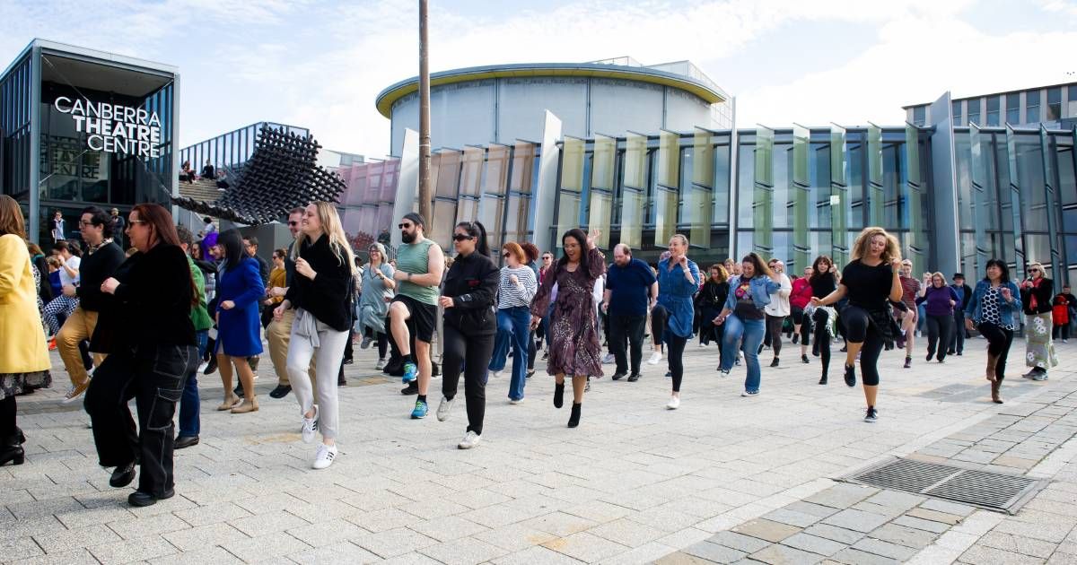 Nutbush in the Bush Capital: Civic flash mob honours…