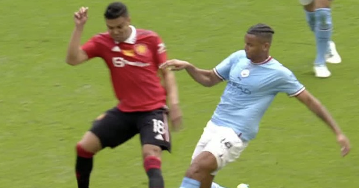 'Embarrassing!' - Man City fans slam officials after…