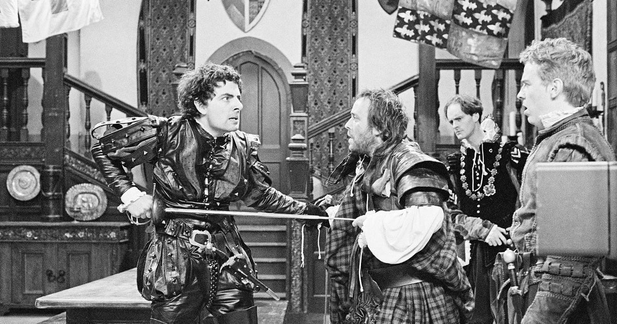 Lost first episode of Blackadder with different actor…