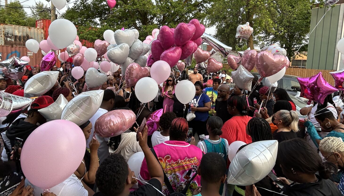 Family remembers woman killed in Austin mass shooting:…