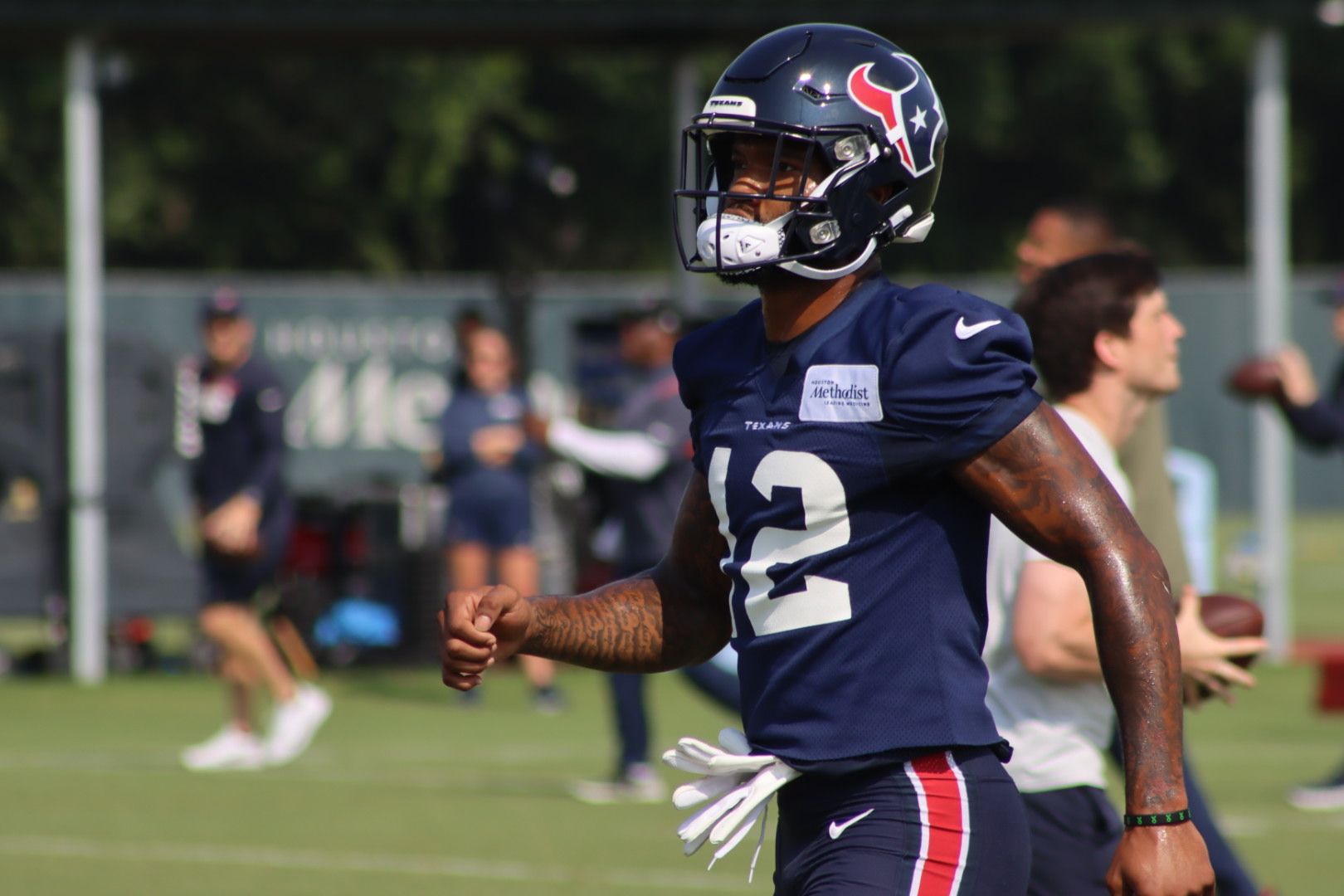 WR Nico Collins loves the Texans’ new offensive…