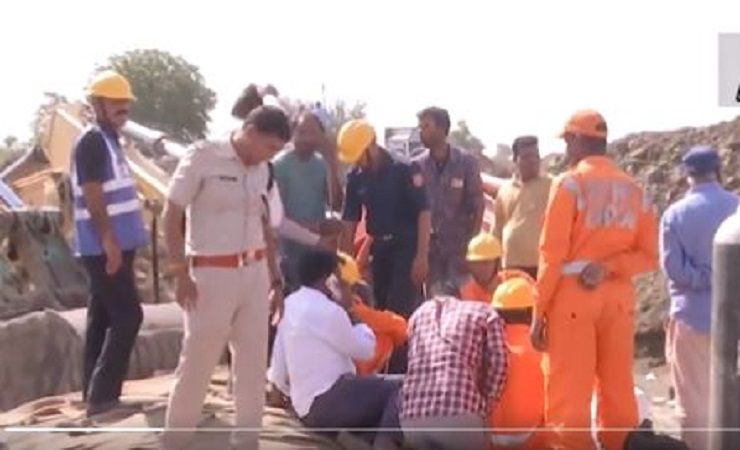 2-year-old stuck in MP's Sehore borewell: Girl has…