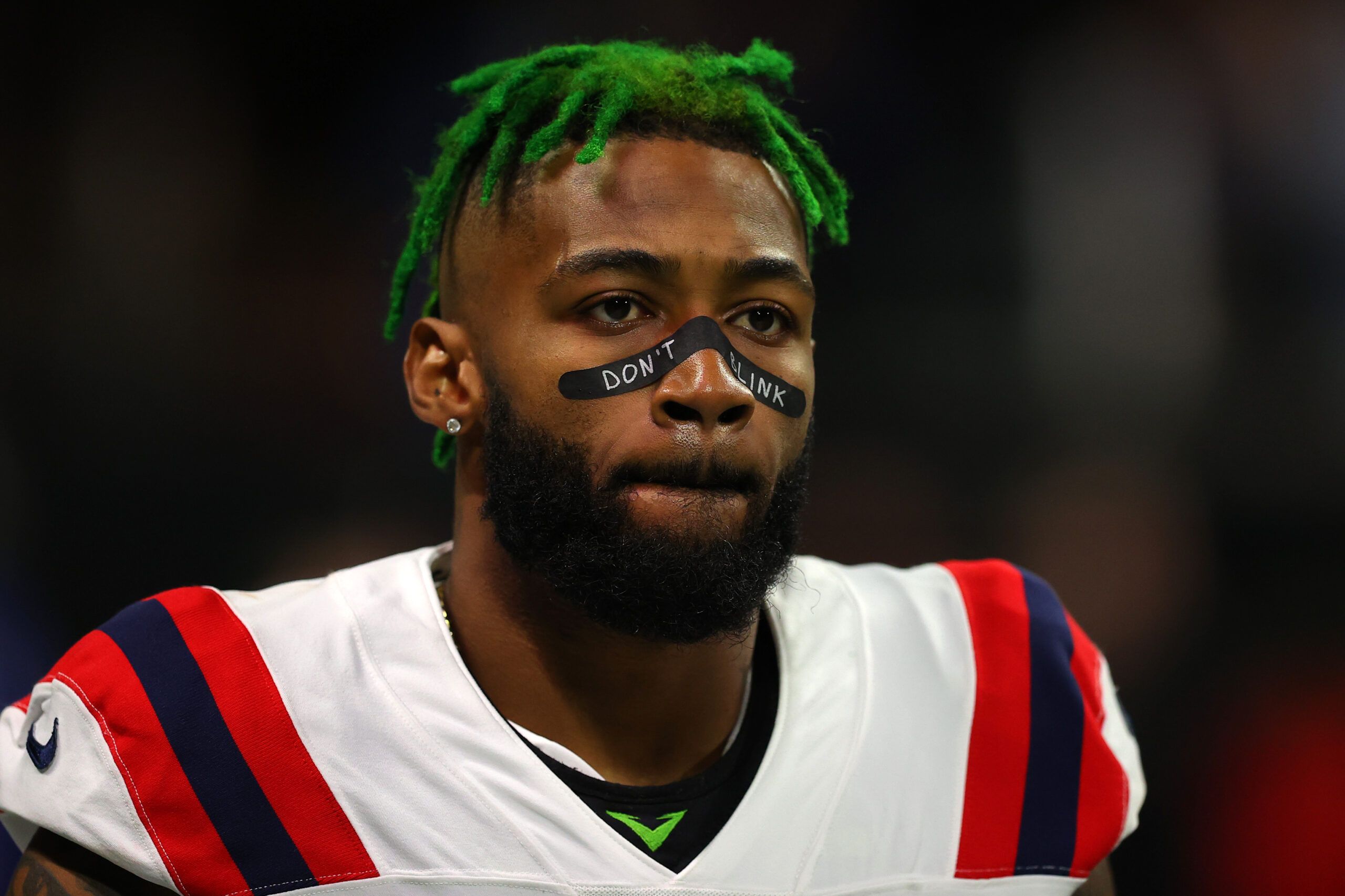 Jalen Mills talks up switch to safety and 2023 outlook…