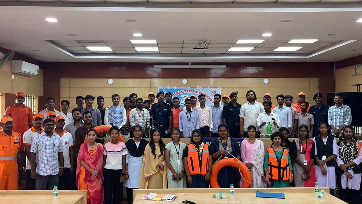 Volunteers undergo disaster management training