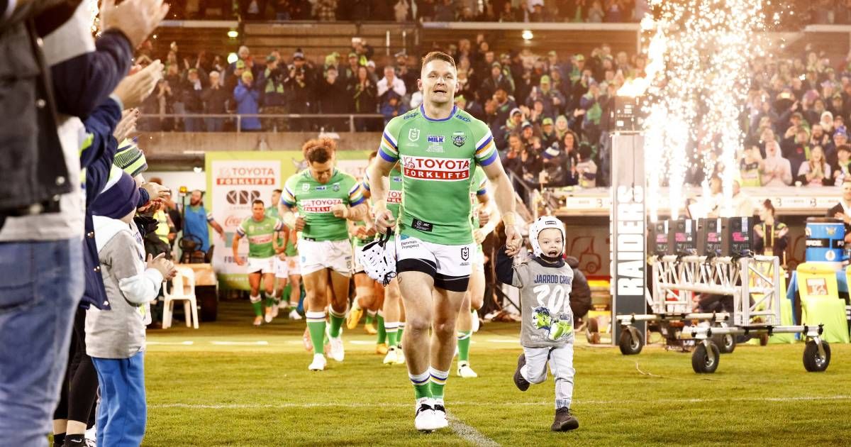 Green-eyed fans rise for Croker's 300th but Warriors…