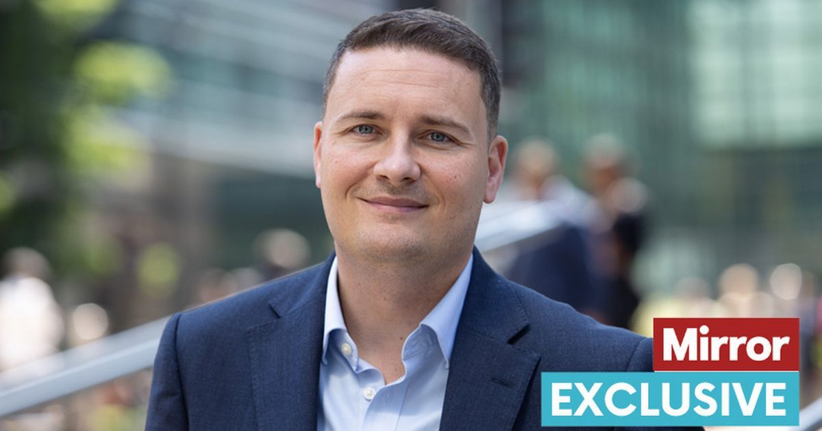 Wes Streeting describes struggle coming out as gay,…