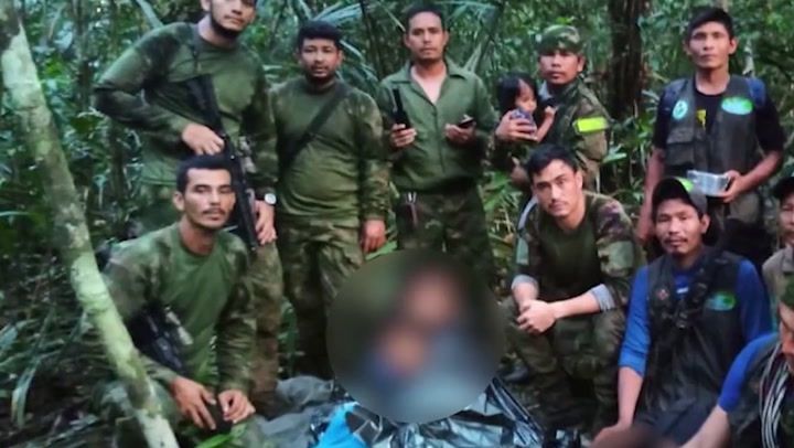 Mum of rescued children survived four days after… Mum of rescued children survived four days after…