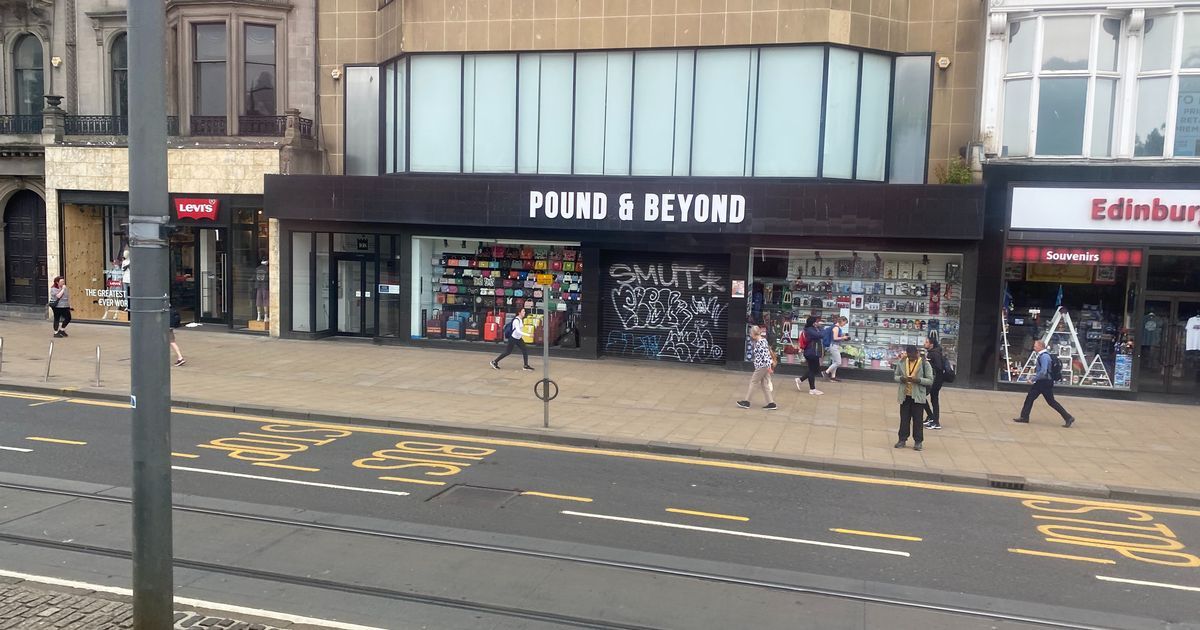 Huge Edinburgh bargain shop opens on Princes Street…