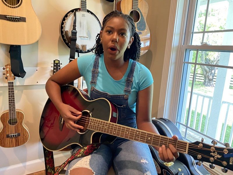 Kentucky's 13-year-old yodeling cowgirl gains national…