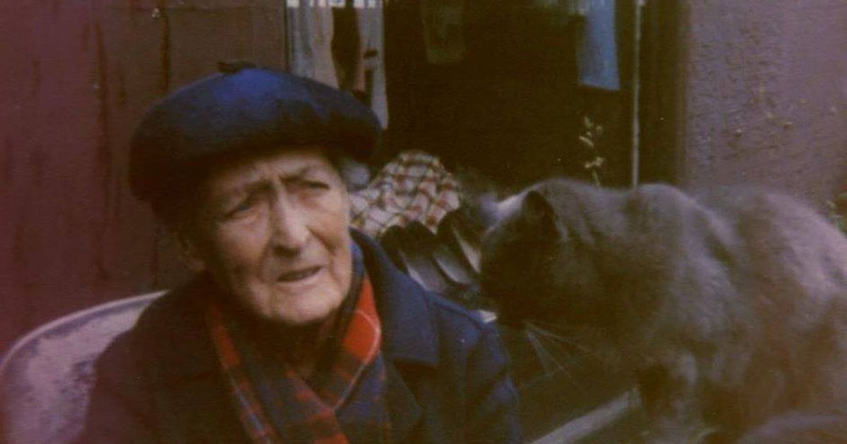 The real-life Edinburgh 'Mrs Doubtfire' who inspired…